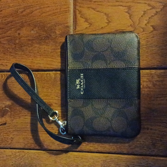 Coach | Bags | Coach Wrislet | Poshmark
